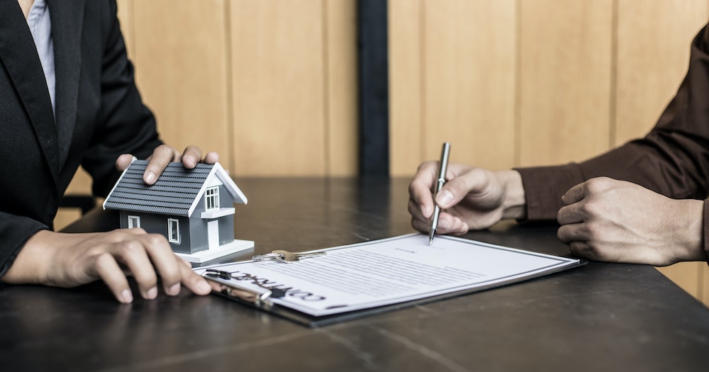 Les caractéristiques essentielles du contrat d'assurance : un guide ...